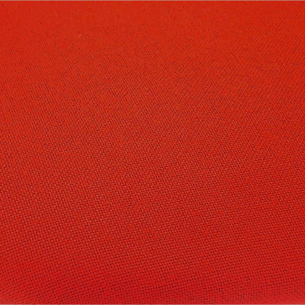 Scaune pentru diverse evenimente pe culoarea roșie